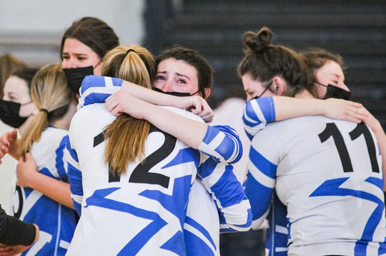 CAN'T SPIKE THIS STREAK: Danvers volleyball tops Marblehead, earns ...