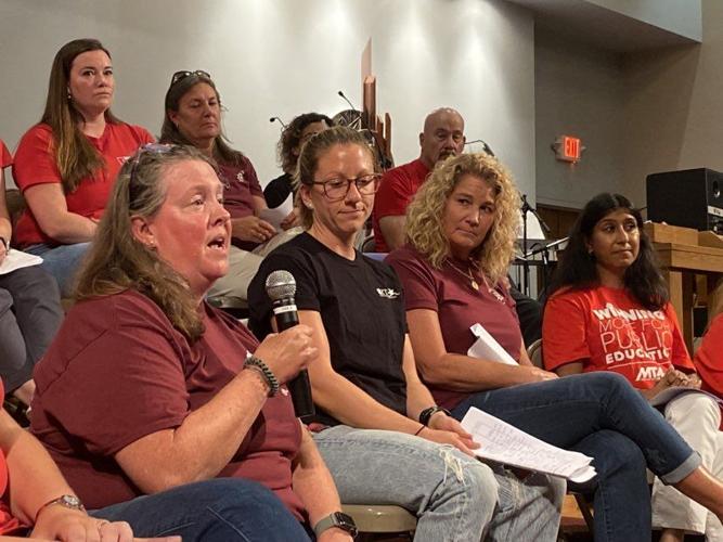 North Shore teachers call state of schools 'a crisis' at forum | News ...
