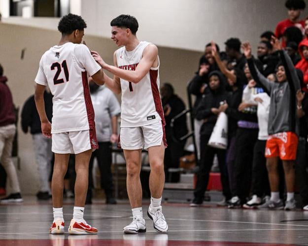 Maxson goes off for 33 points as Salem boys hoop captures playoff ...