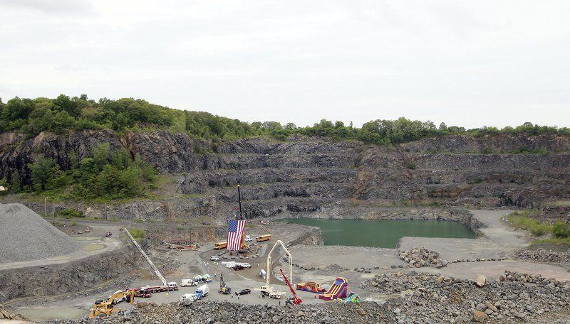 Quarry open house sheds light on rock operations | Business | salemnews.com