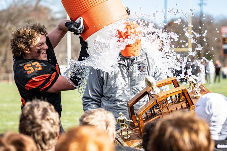 Beverly football takes down Salem in 127th playing of 'The Game' to ...
