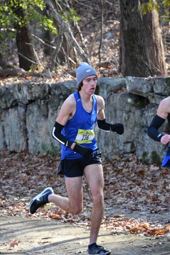 Weekend roundup: Marblehead's O'Connell , Gross shine at Foot Locker XC ...