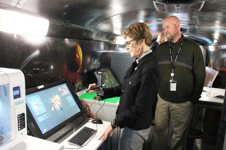 Albertville City Schools unveils STEM Bus | News | sandmountainreporter.com