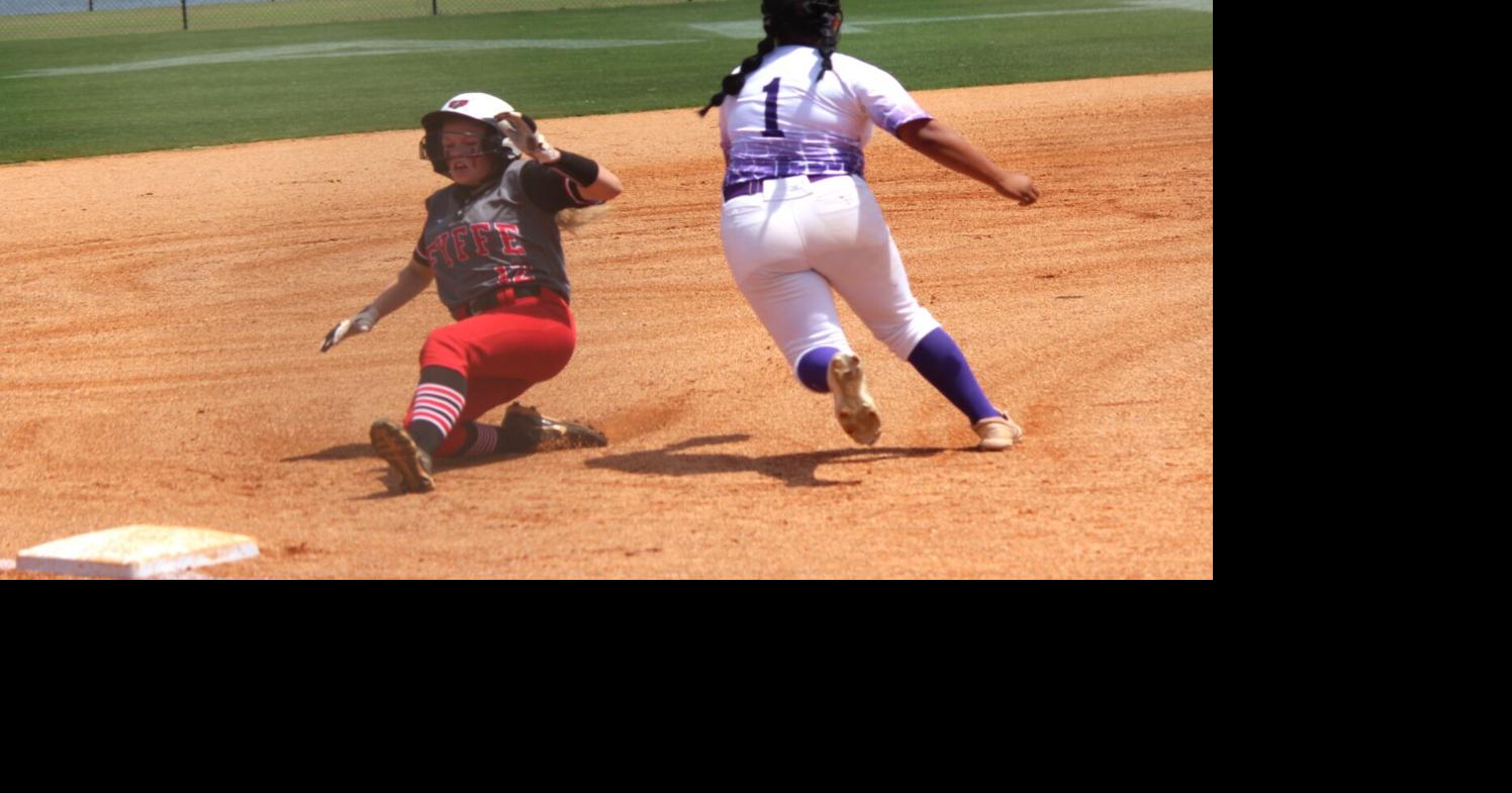 Special bond helped Fyffe softball make history | Free Share ...
