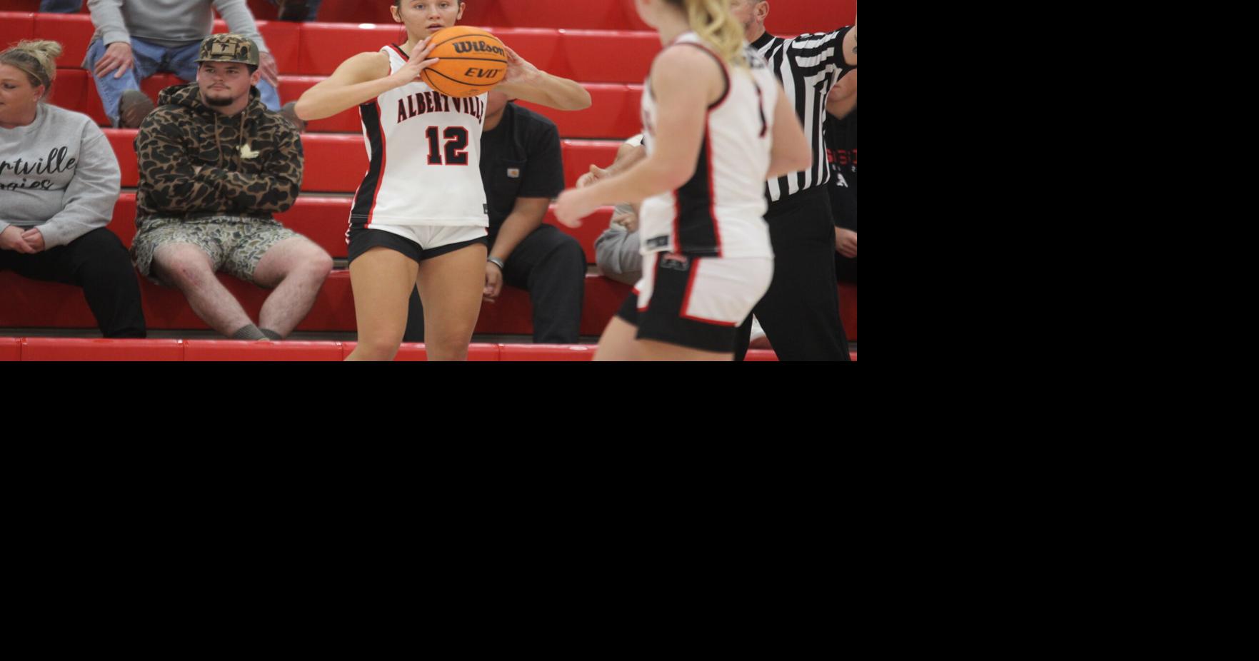Smallwood puts up 42 against Mt. Brook | Sports | sandmountainreporter.com