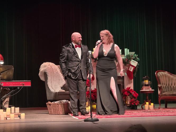 Whole Backstage Hosts A Crooner Christmas | News | sandmountainreporter.com