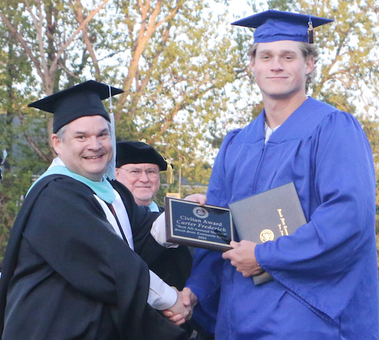 Graduating baseball, softball players honored with special commencement ...