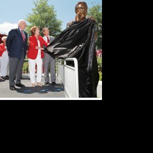 Alabama unveils statue of Nick Saban | Colleges | sandmountainreporter.com