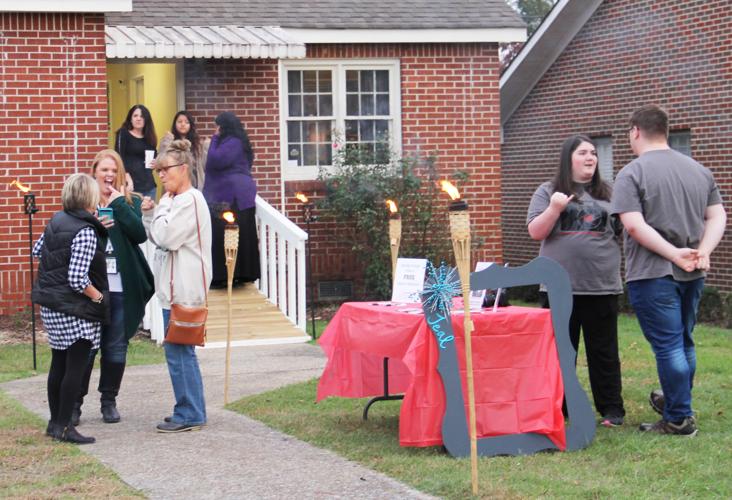 FSNA unveils Interpreter on Wheels | Nonprofit hosts open house event ...