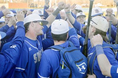 Snead State baseball players spread encouragement in the midst of COVID ...