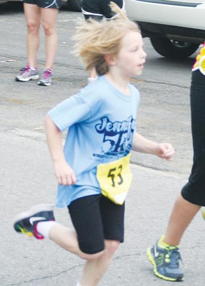 Hallmark 5K draws 200 runners | Outdoors | sandmountainreporter.com