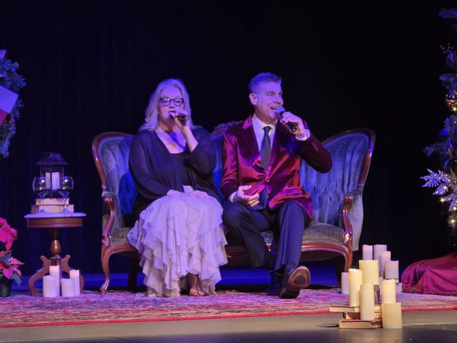 Whole Backstage Hosts A Crooner Christmas | News | sandmountainreporter.com