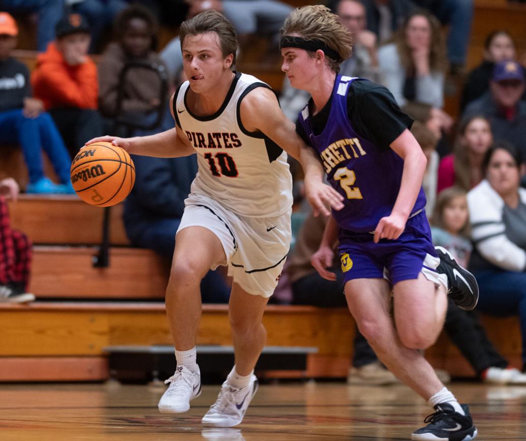 Righetti boys basketball takes down Santa Ynez | | santamariatimes.com