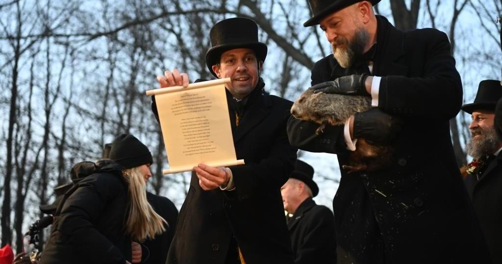 Six more weeks of winter: Phil sees shadow on Groundhog Day | National ...