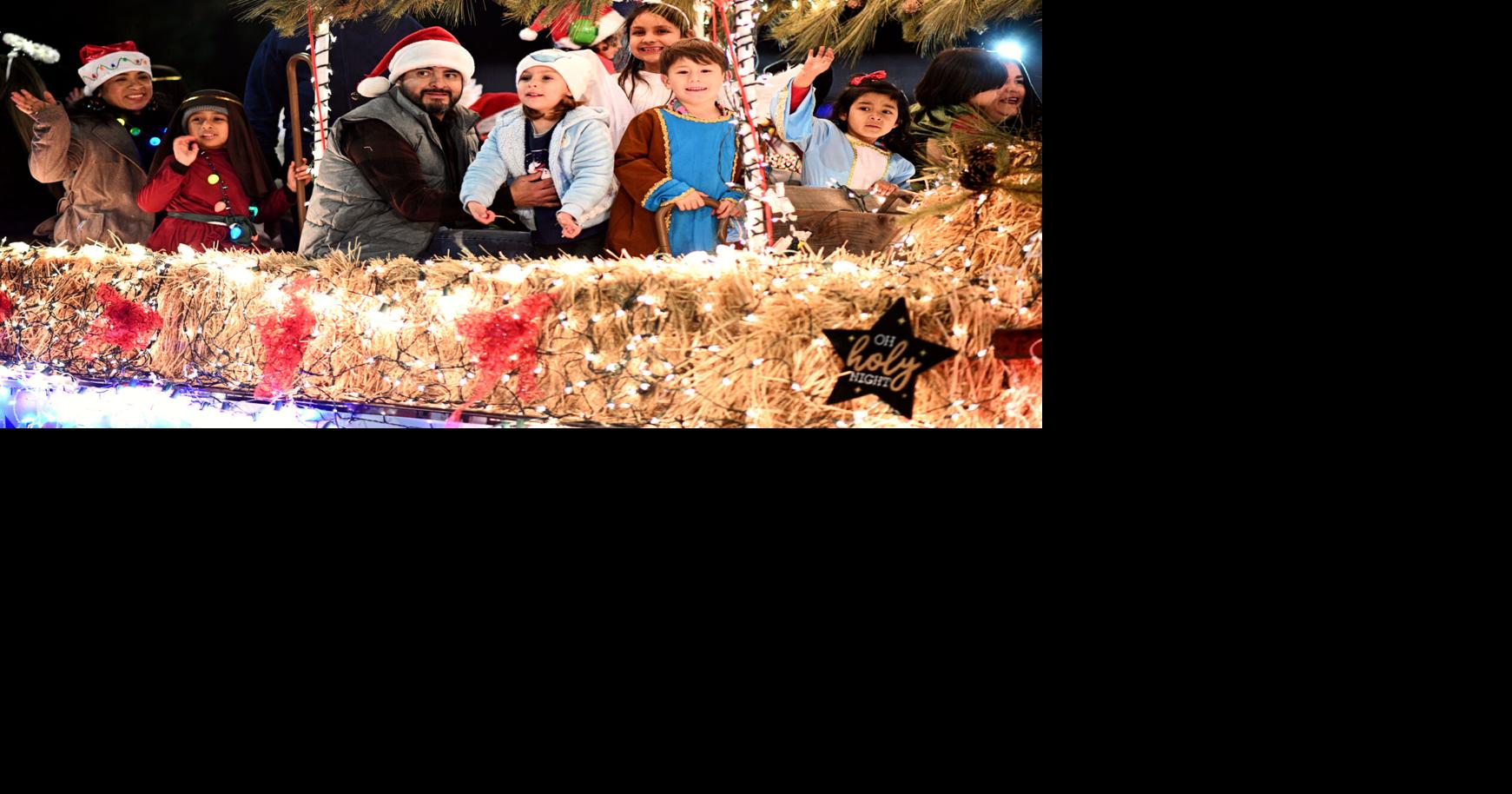 Santa, bands, floats and lights showcase holiday spirit during Santa ...