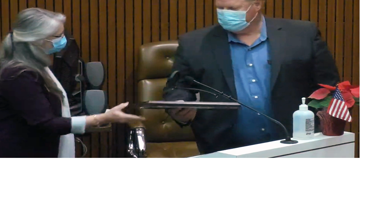 Lompoc Mayor Jenelle Osborne to face off against former Councilman Jim ...