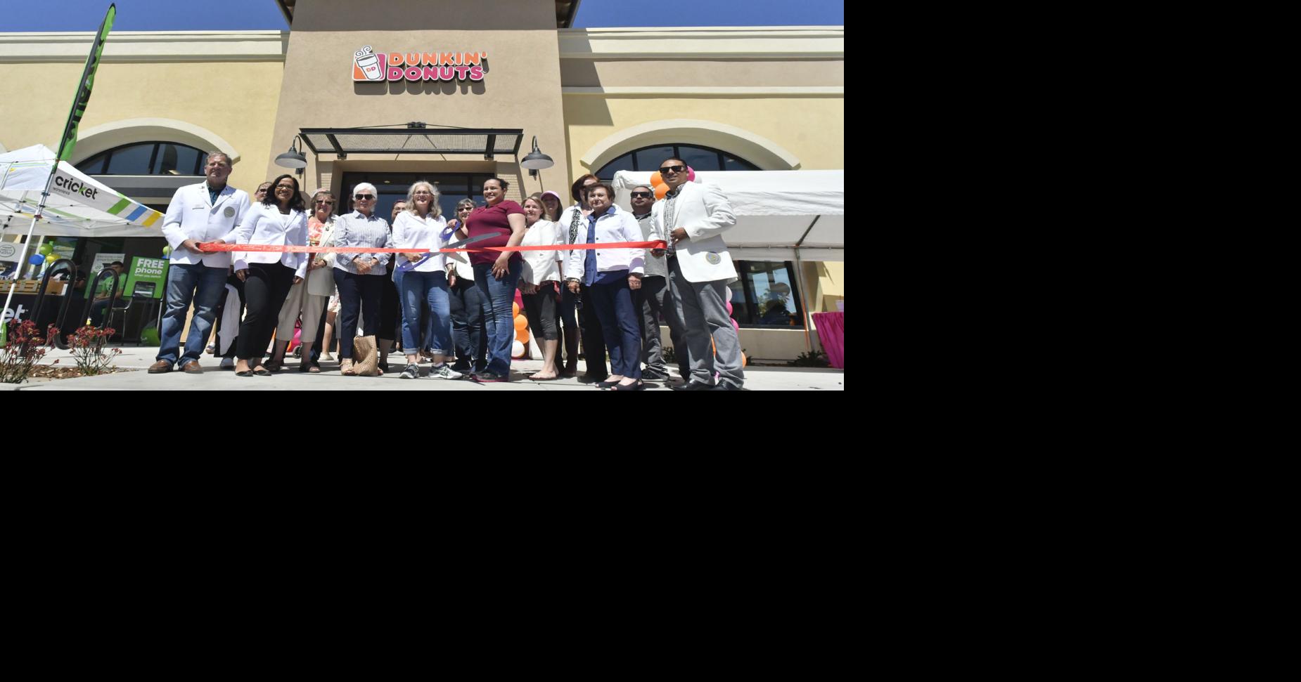 Photos: Dunkin' Donuts opens to help Santa Marians greet the morning ...