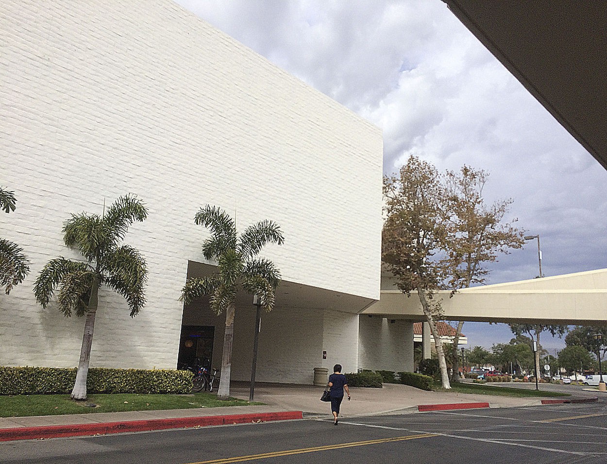 Santa Maria Town Center up for sale | Local News | santamariatimes.com