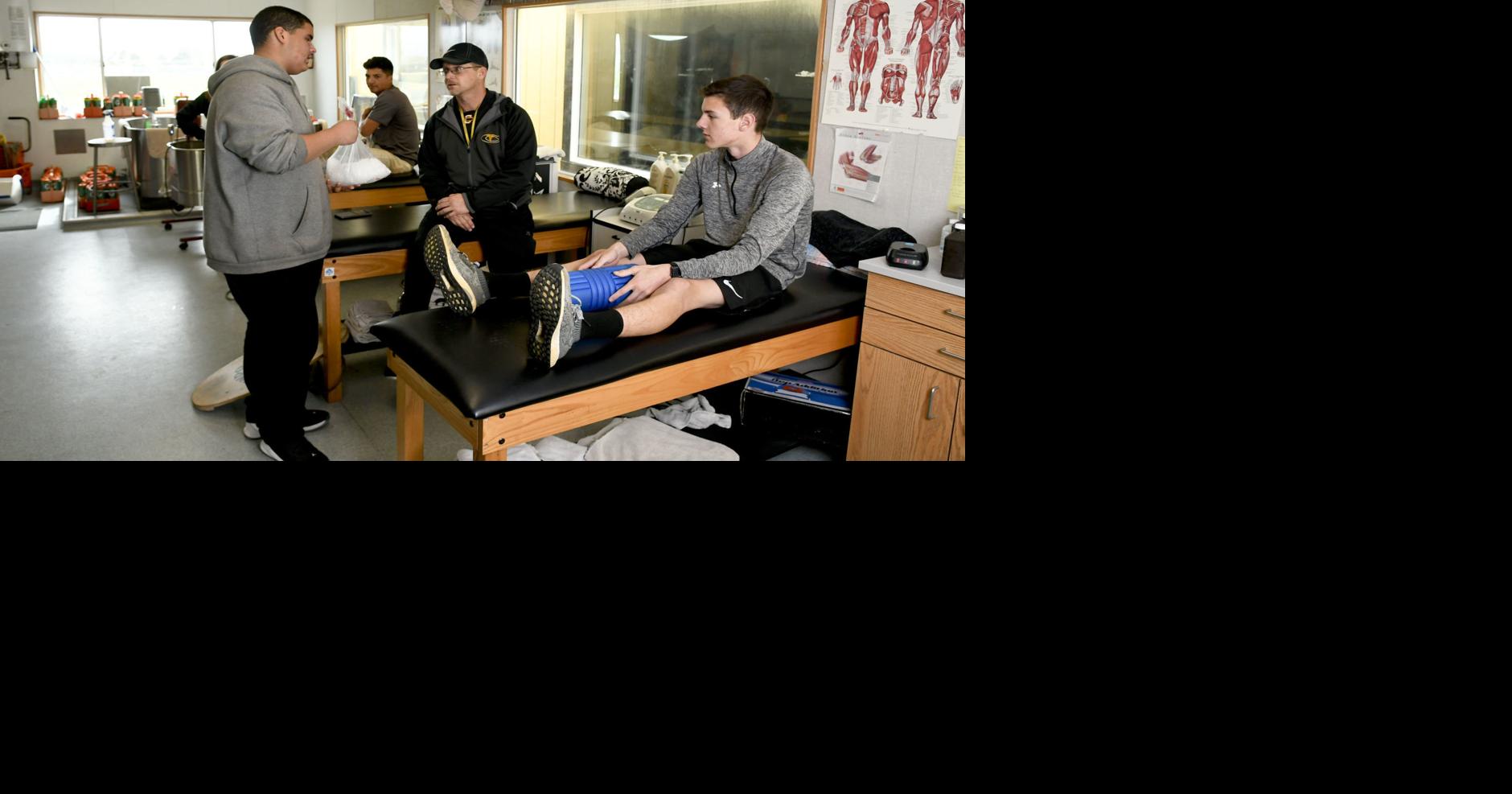 Teacher, trainer leads fast-growing sports medicine program at Cabrillo ...