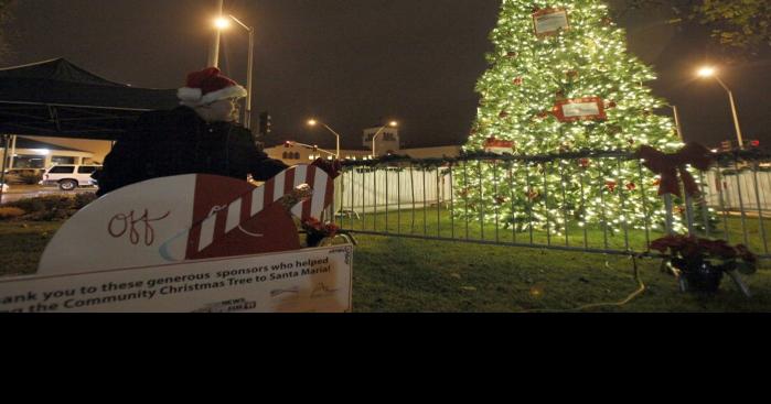 GALLERY: Santa Maria tree lighting ceremony | Local News ...