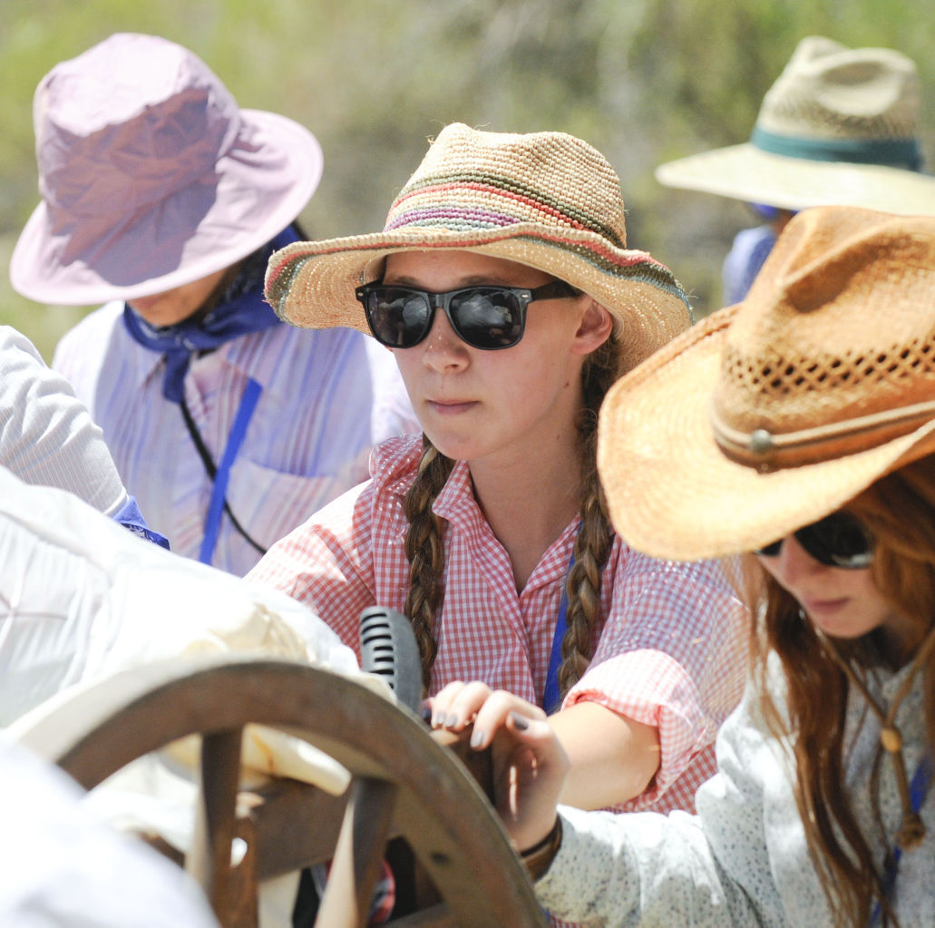 Pioneer trek re-creates Mormon hardships | State-and-regional ...