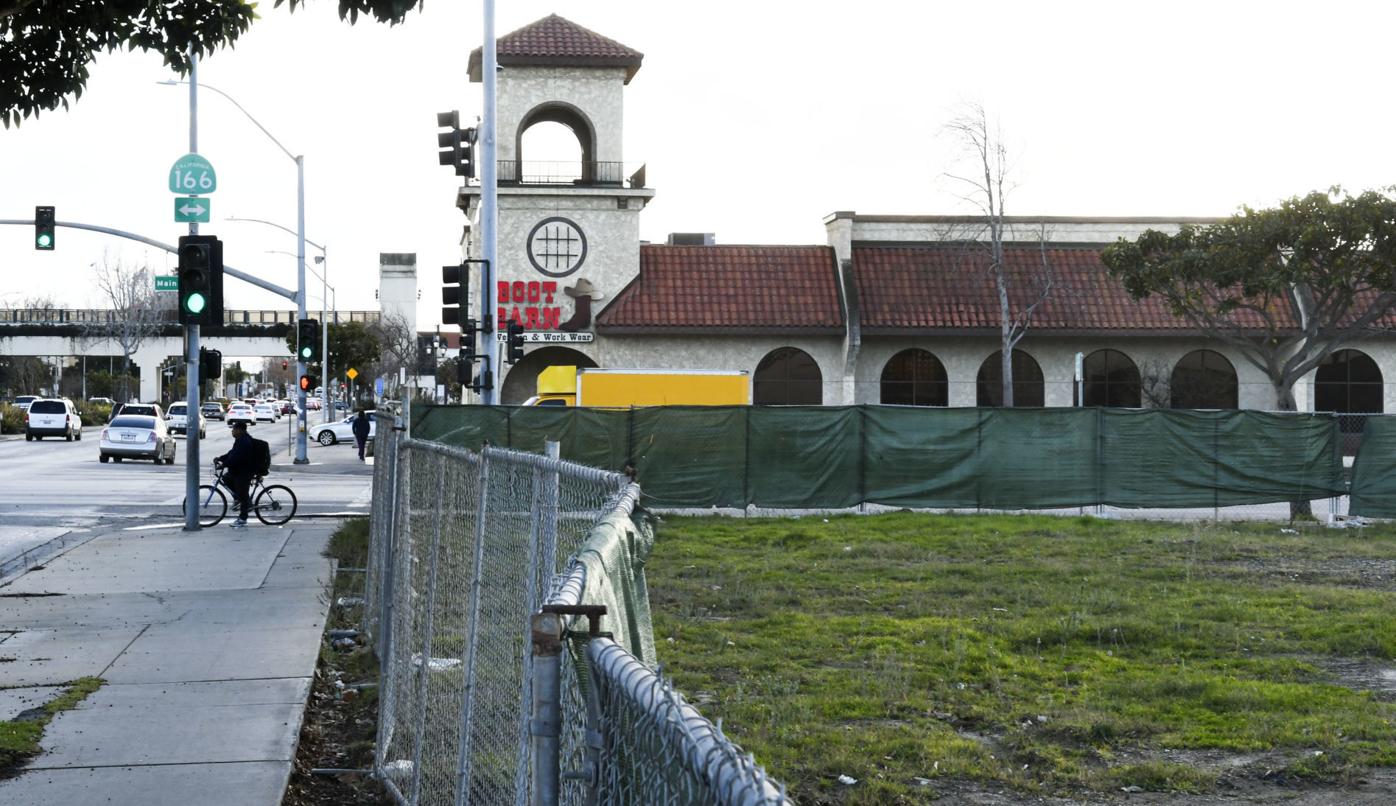 Three-story apartment complex proposed for downtown Santa Maria ...
