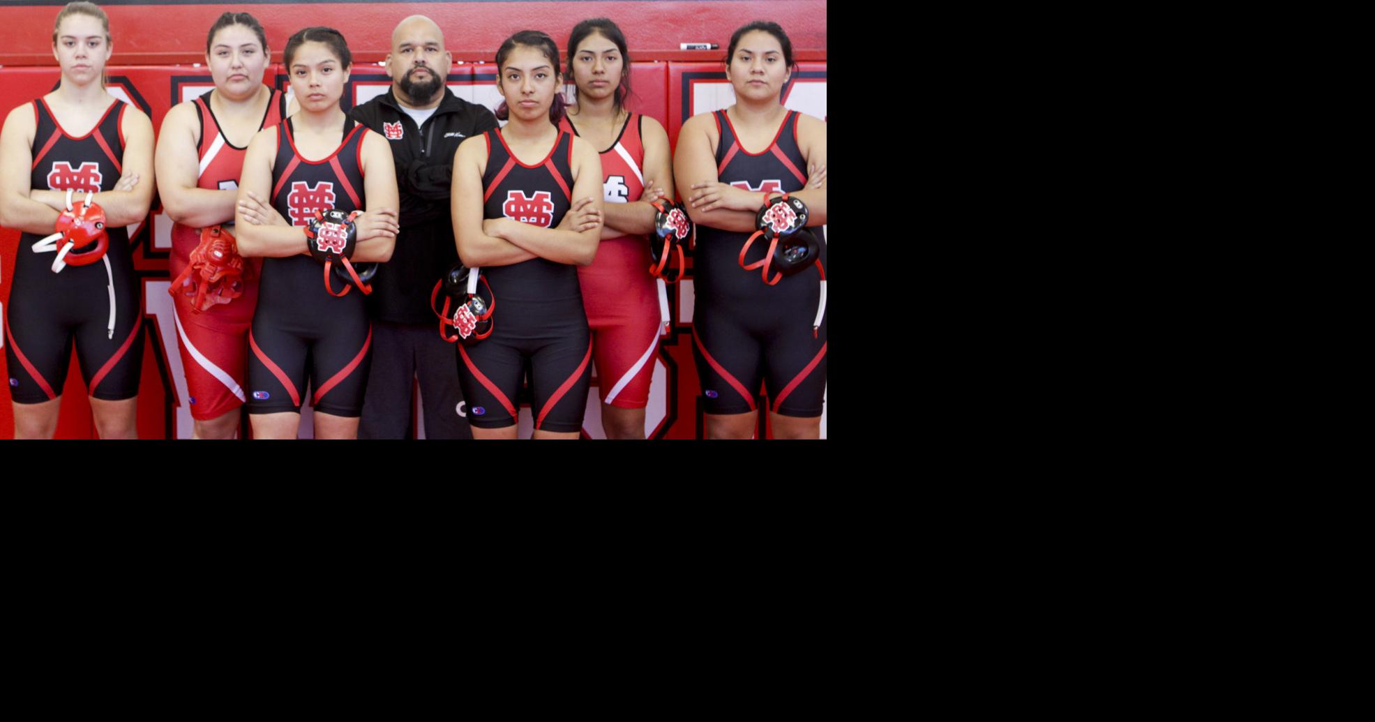 Wrestling roundup: Santa Maria girls win CIF Regional, Righetti sends ...