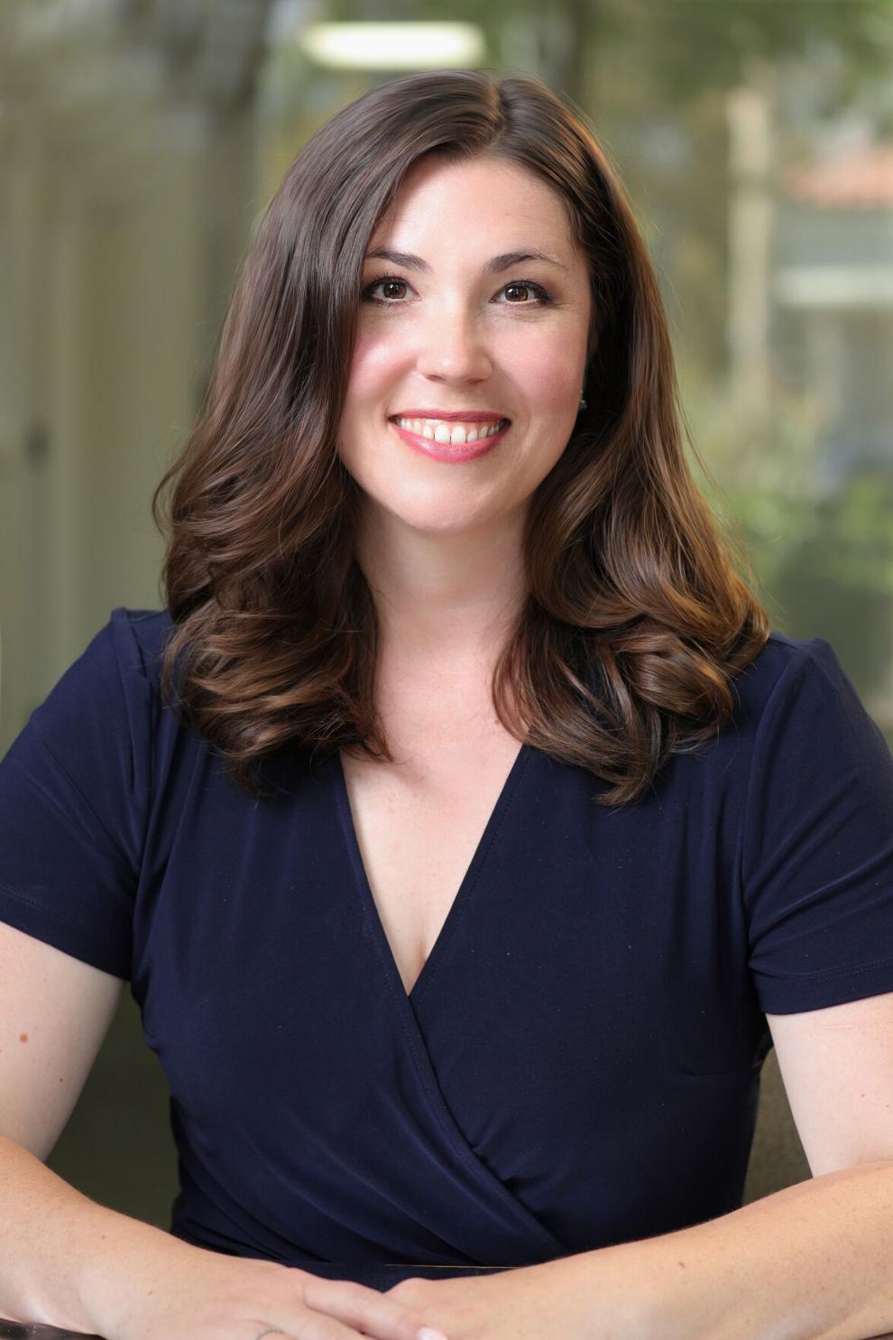 Despite worsening views about college, students continue to pursue ...