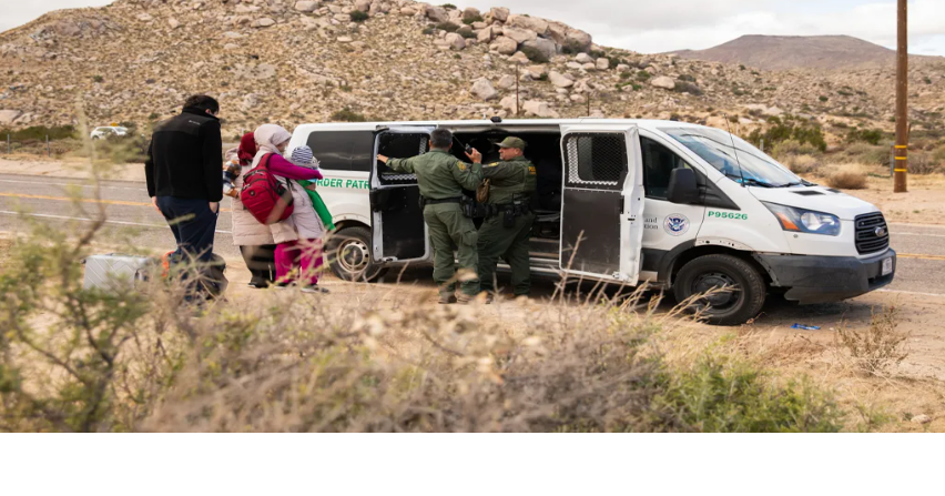 Border Patrol dropped 42,000 migrants on San Diego streets. Now county ...