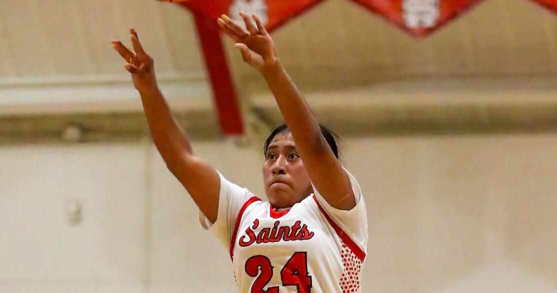 Santa Maria girls basketball uses big 4th quarter to defeat cross-town ...