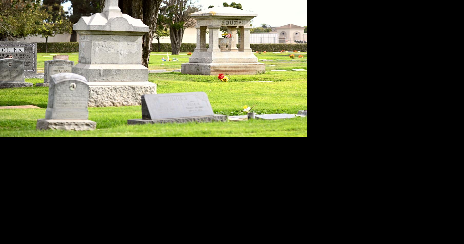 Community members learn about history of Santa Maria during cemetery ...