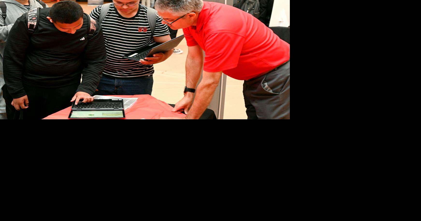 Santa Maria High 9th graders learn about financial literacy during ...