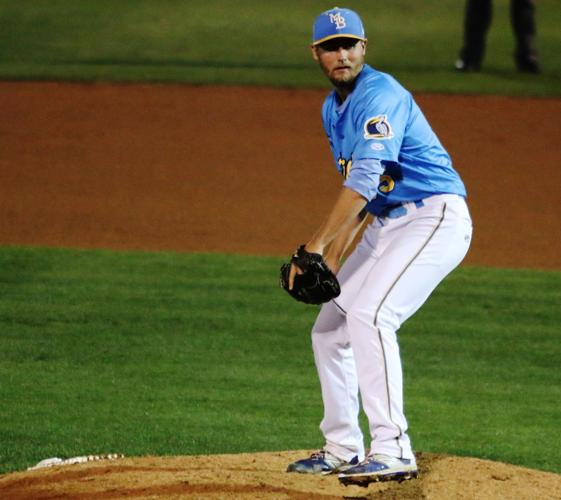 Nipomo baseball: Ryan McNeil helps out alma mater, eyes return to ...