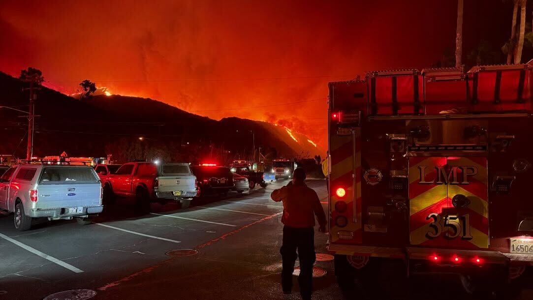 PHOTOS: Lompoc, Vandenberg SFB first responders battle L.A. wildfires ...
