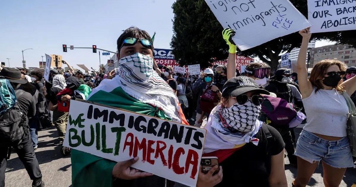 Mask bans in California create constitutional questions that are hard ...