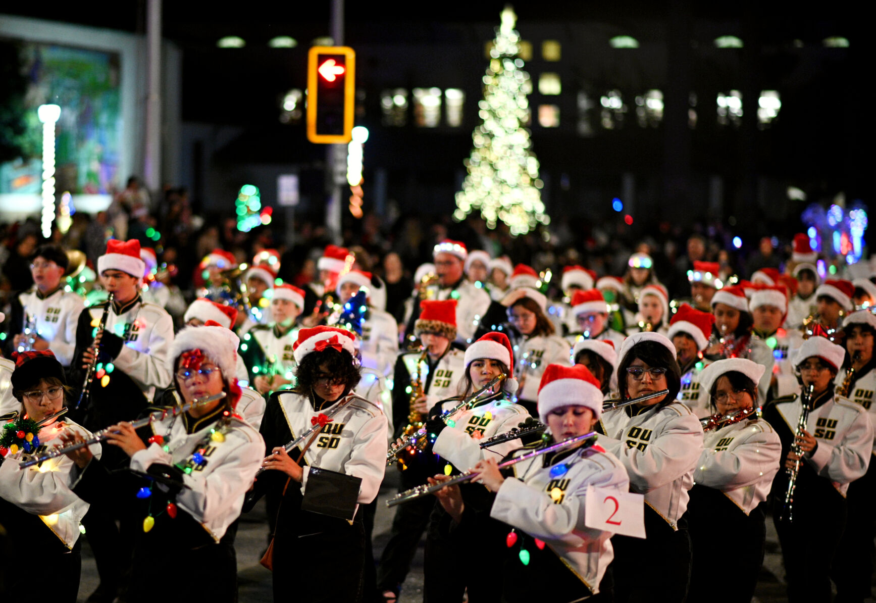 Thousands attend annual Parade of Lights Saturday night in Santa Maria ...