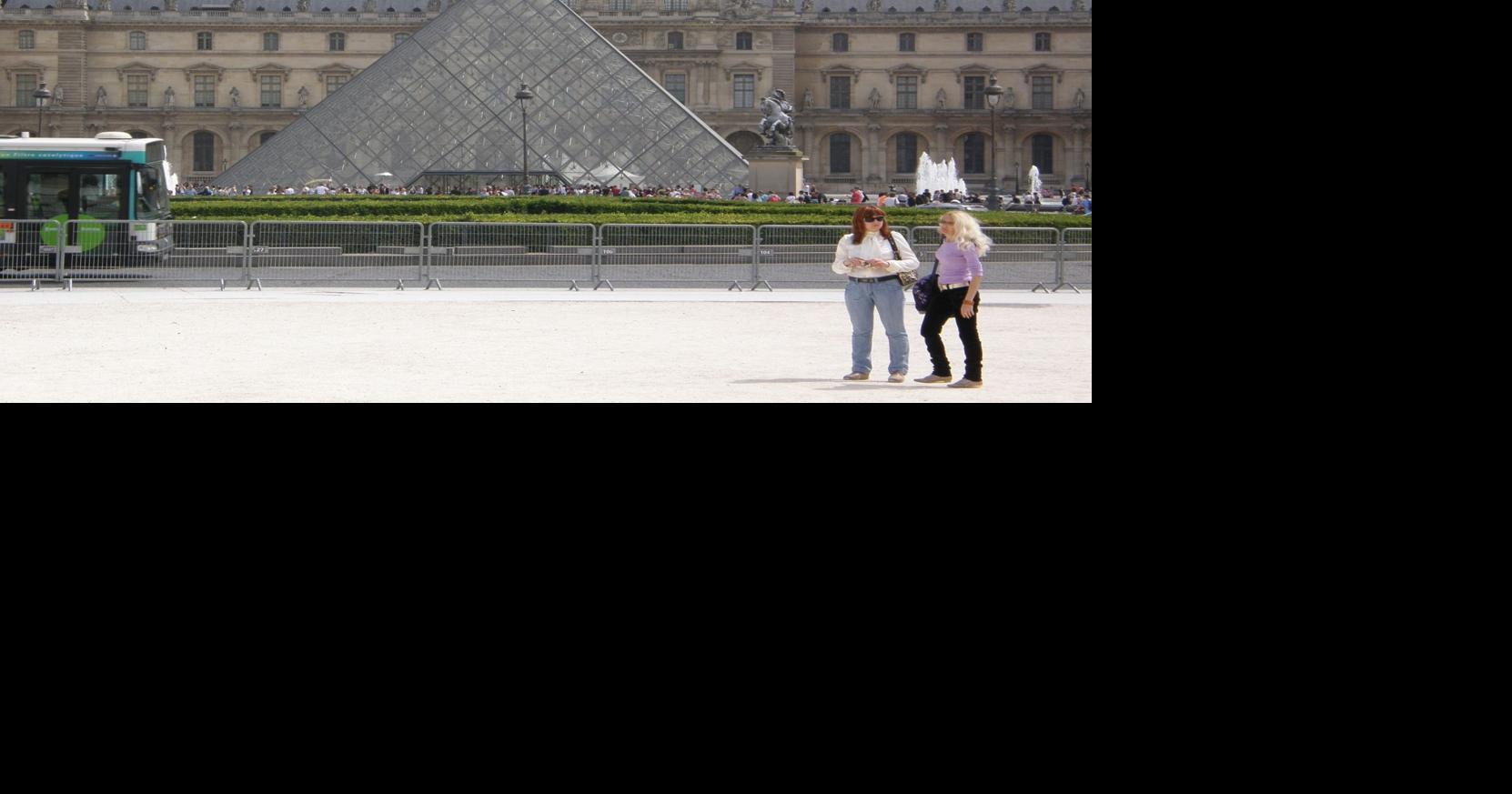 Today in History: The Louvre began admitting the public in 1793 ...