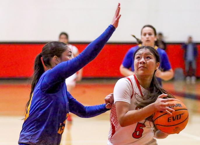 Santa Maria girls basketball snaps 3-game losing streak with win over ...