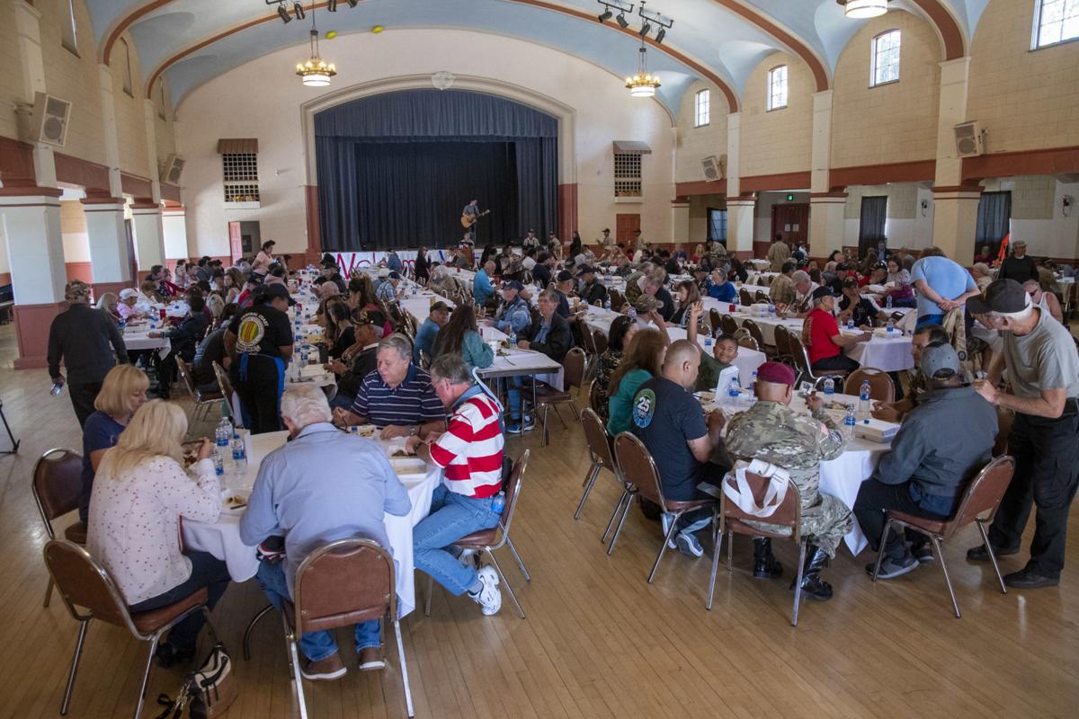 Photos: Veterans Day barbecue at the Santa Maria Veterans Hall | Local ...