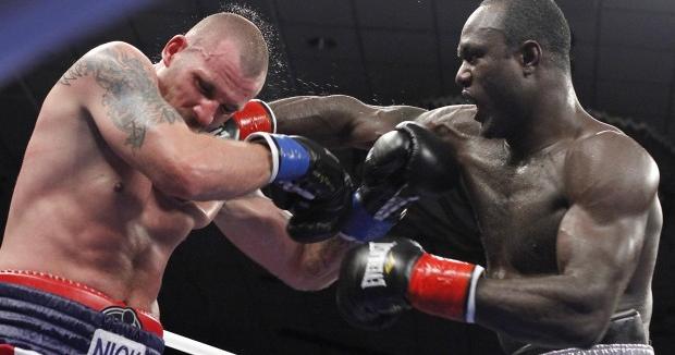 Kayode keeps his perfect record intact | Sports | santamariatimes.com