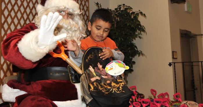 GALLERY: IBEW hosts party for Five Cities children | Local News ...