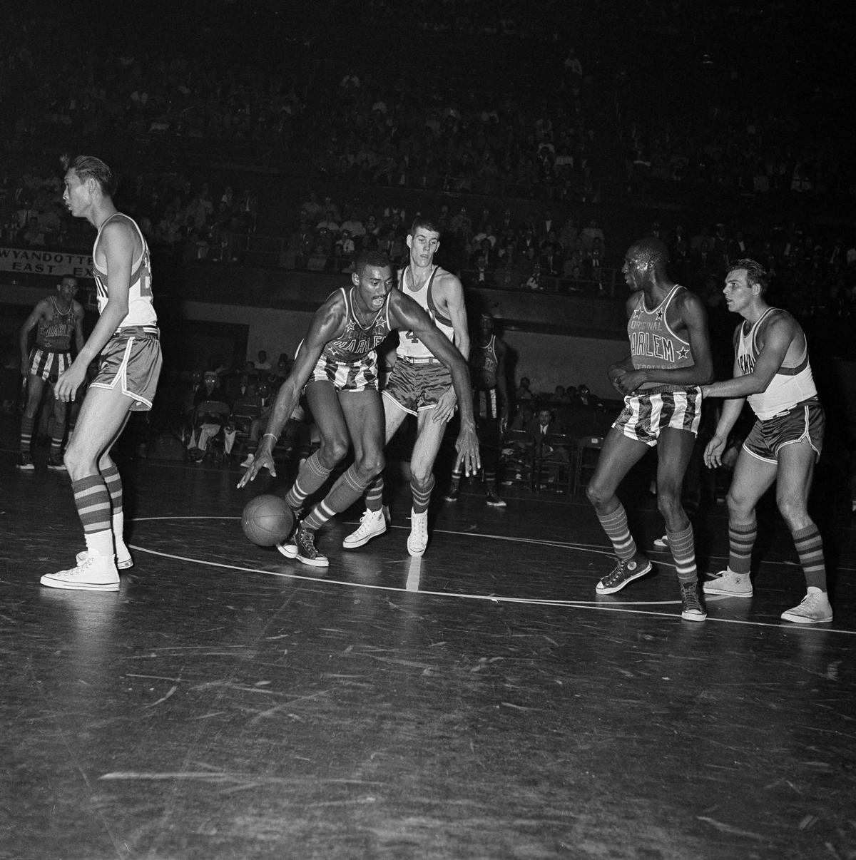 Photos: Celebrating 90 years of the Harlem Globetrotters ...