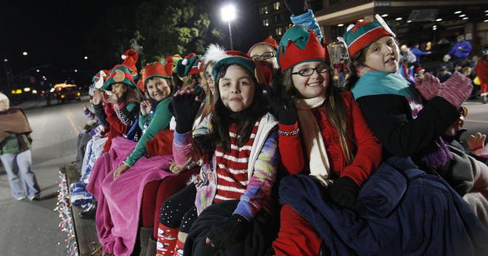 GALLERY: Santa Maria Parade of Lights | Local News | santamariatimes.com
