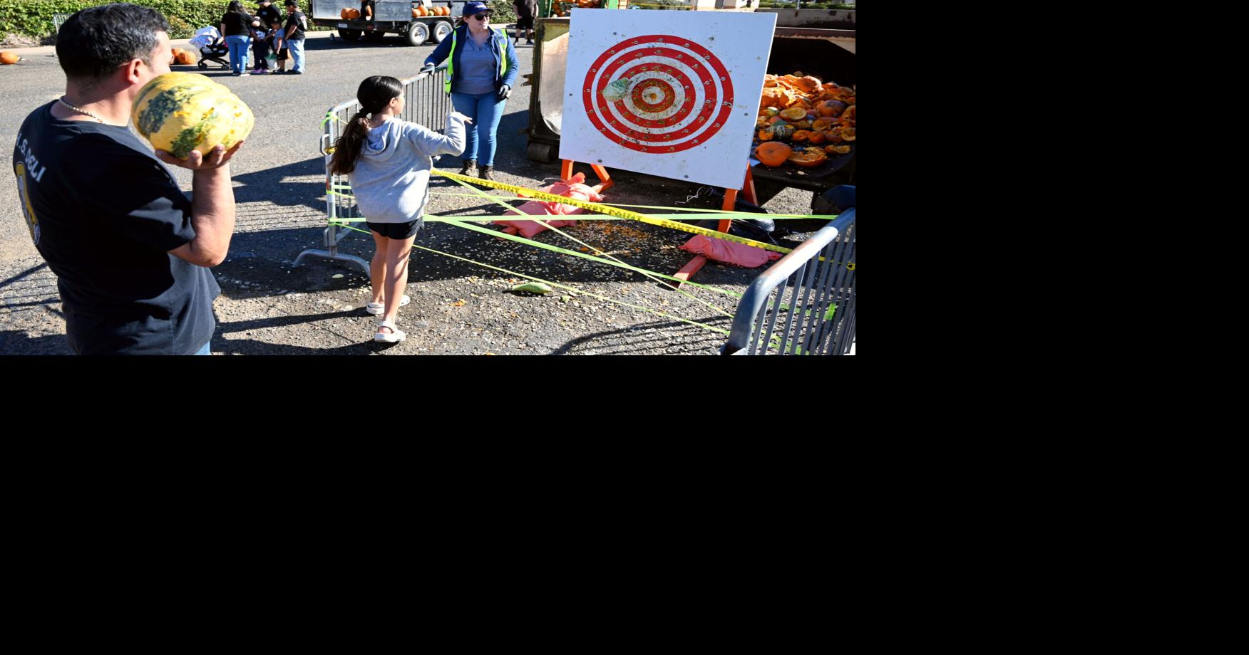 Families participate in annual Pumpkin Smashing event Sunday in Santa ...