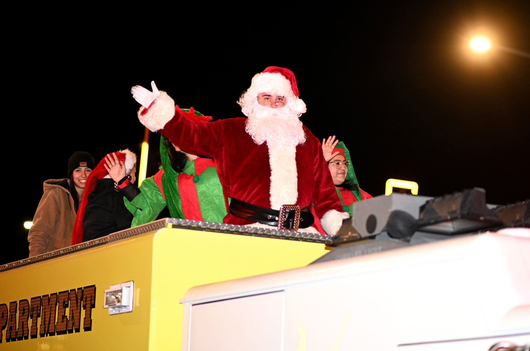 Santa Maria Christmas Parade of Lights set for Saturday with lights ...