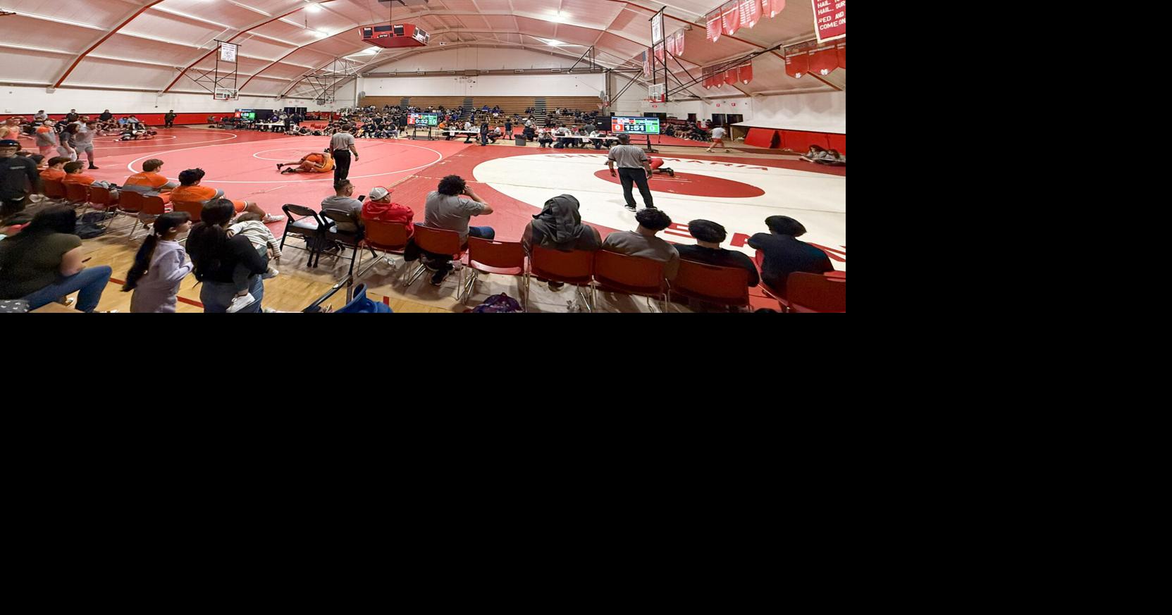 High school wrestlers hit the mats during Santa Maria High Tri Tip ...