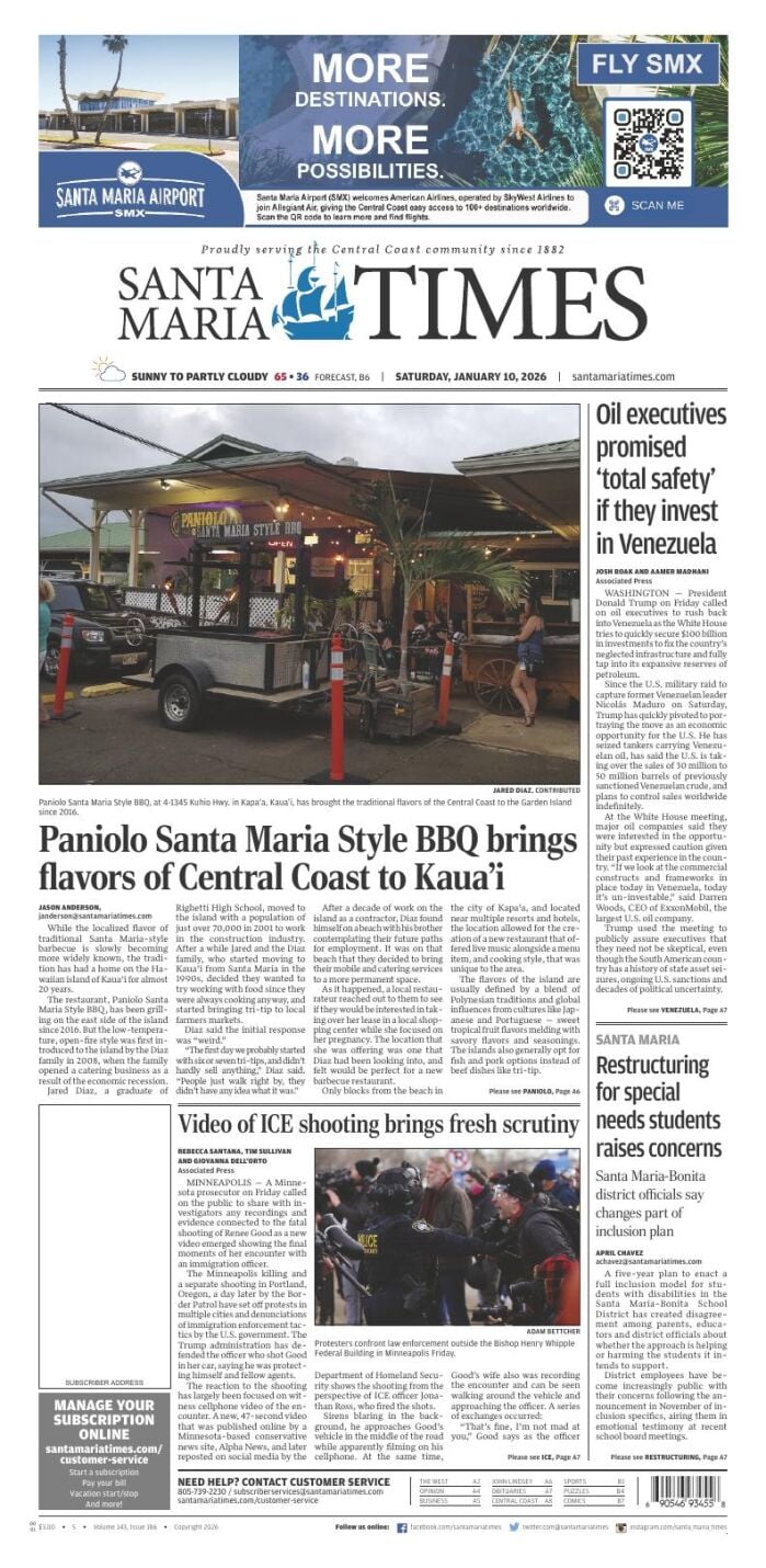 Rioter convicted for carrying Pelosi's podium seeks Florida county ...