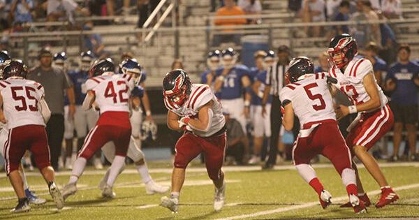 Hawks head to Homecoming with undefeated record | News | seacoastecho.com