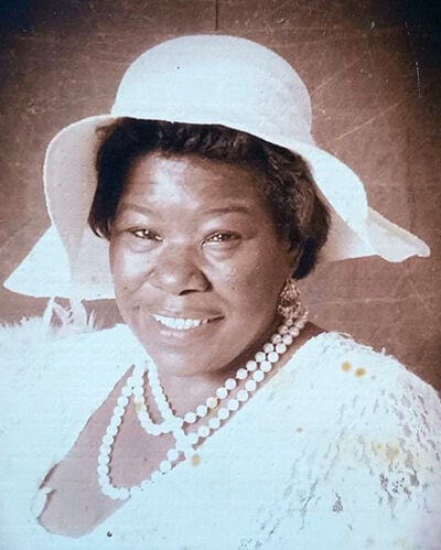 Elizabeth “Beth” Simpkins | Obits | seacoastecho.com