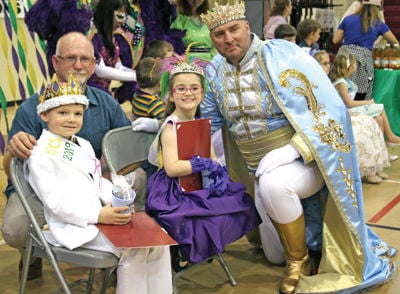 Krewe of Knights rolls; Carnival parades continue this weekend | News ...